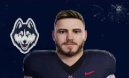 Cole McDaniels (UConn FS #40) CFB 26 Player Ratings | TeamCrafters